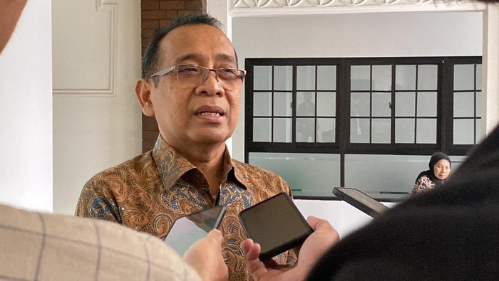 JAKTV - Revisi UU TNI dan Polri Jadi Usul Inisiatif DPR RI